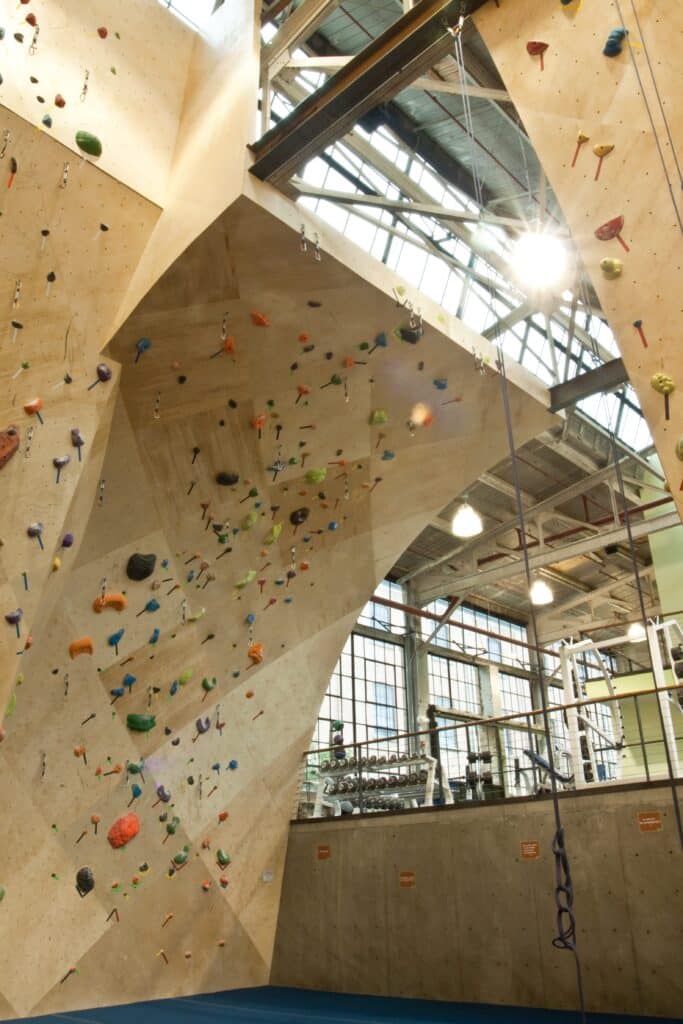The Front Climbing - Method Studio