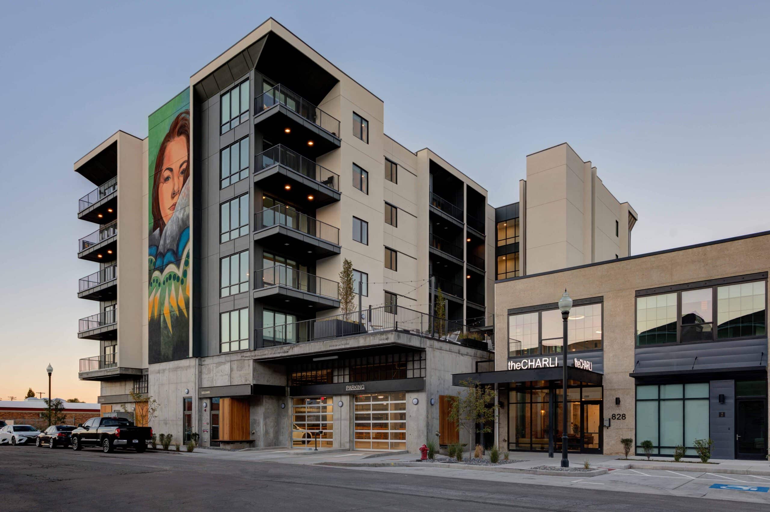 CW Urban The Charlie - Method Studio